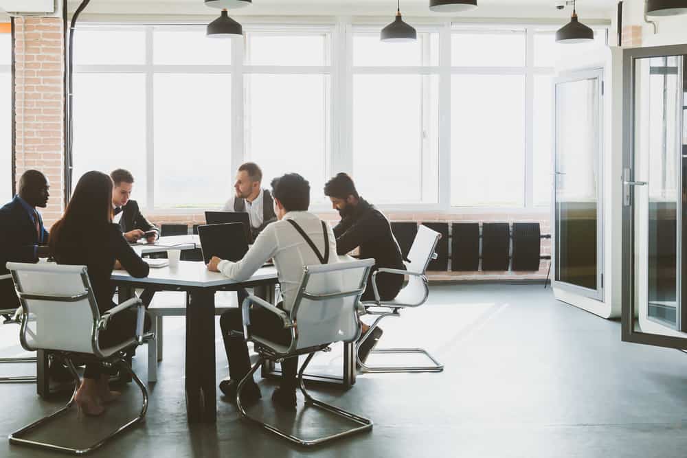 What Is a Corporation? Advantages and Disadvantages 2024